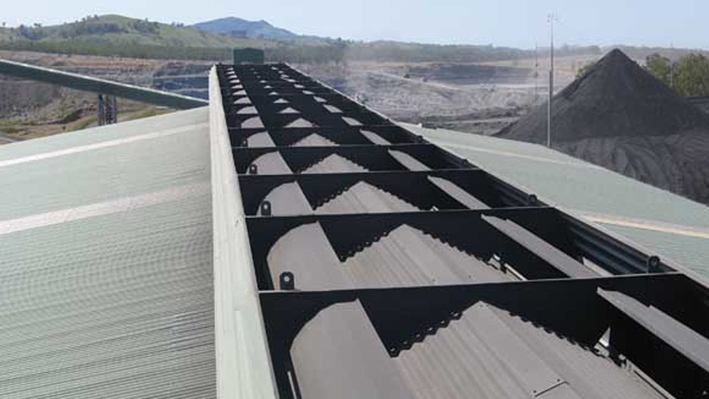 Airocle -The Role of Slope Ridge Vents in Commercial Warehouse Roof ...